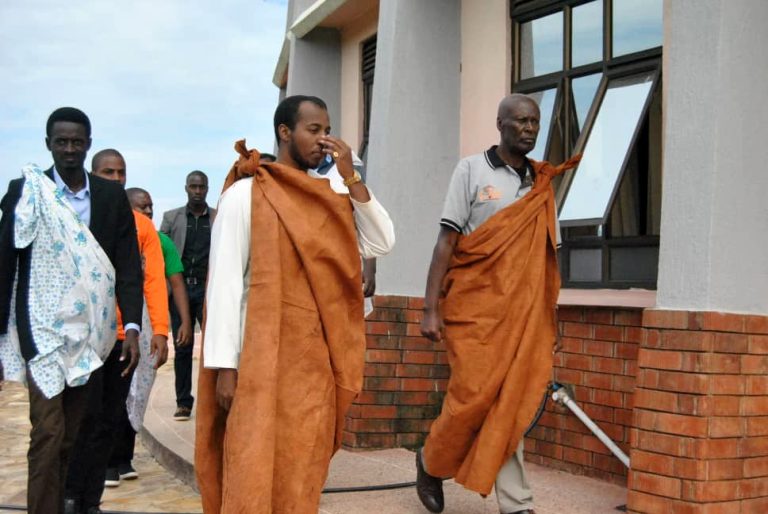 His Royal Majesty, King Oyo Nyimba Kabamba Iguru Rukiidi IV – Tooro Kingdom
